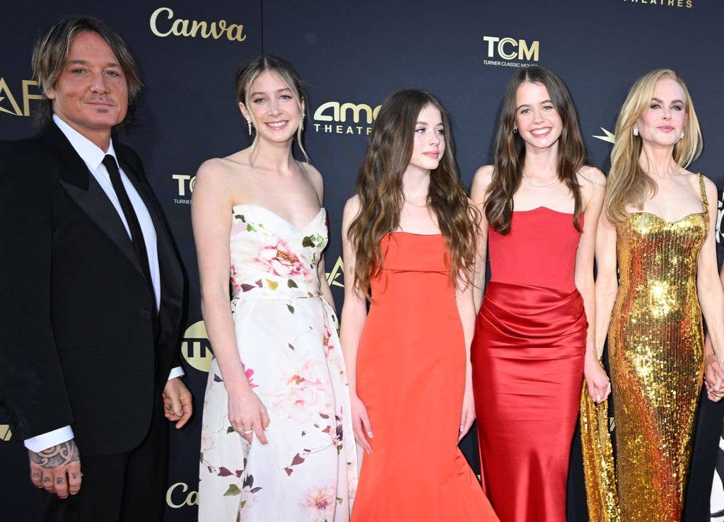 Keith Urban's daughter Sunday Rose does a swift 180 move involving ...