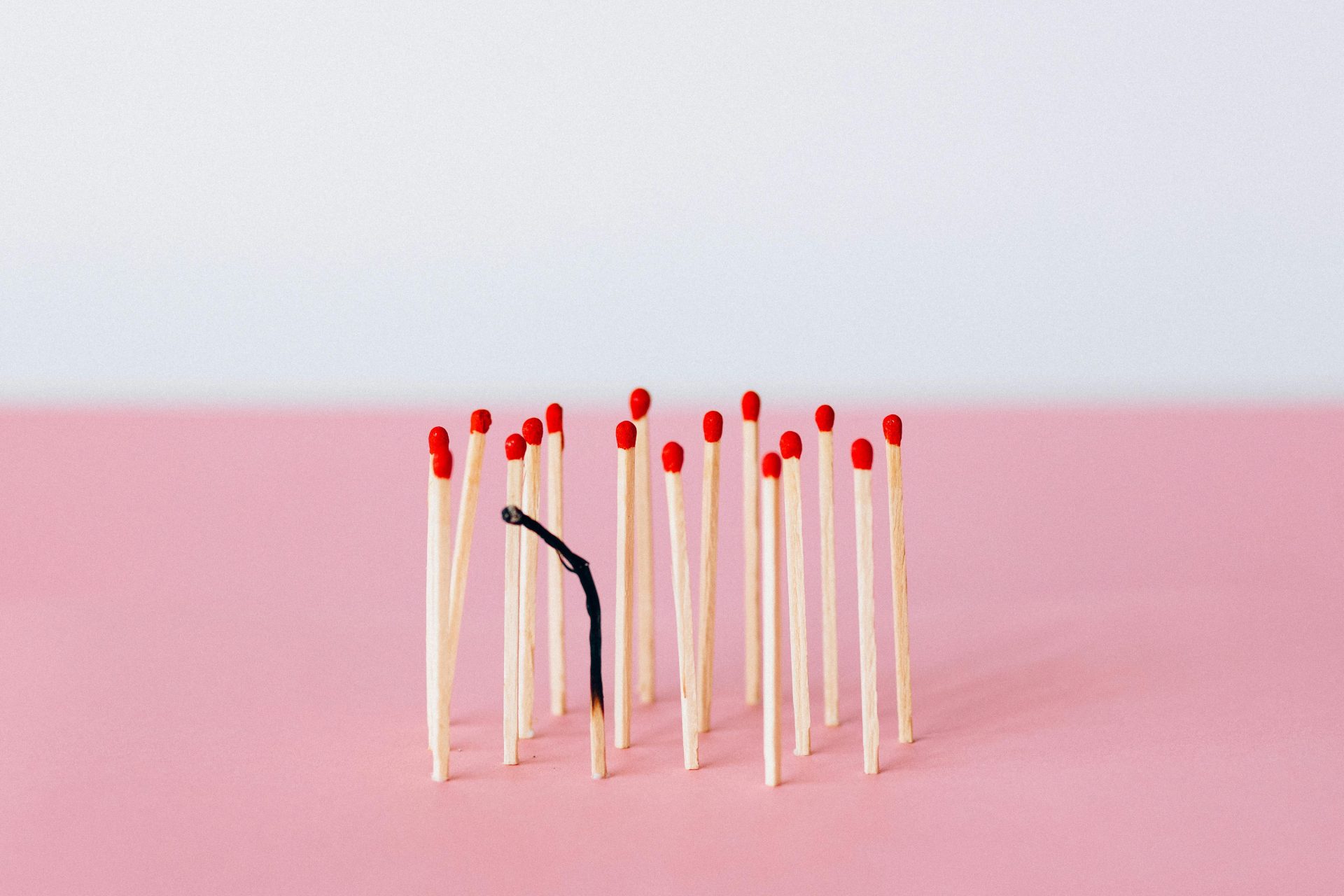 Waarom een burn-out je geheugen, focus en denkvermogen kan beïnvloeden