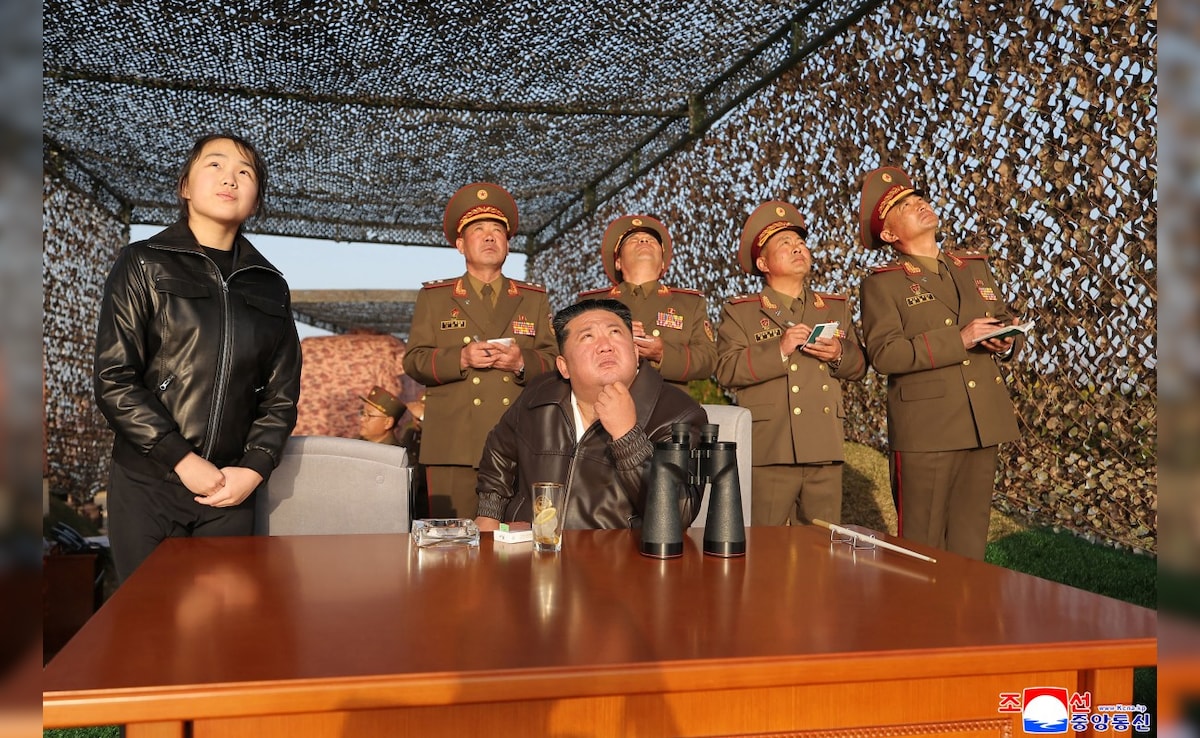 North Korea's Kim Jong Un oversees ballistic missile launch with his ...