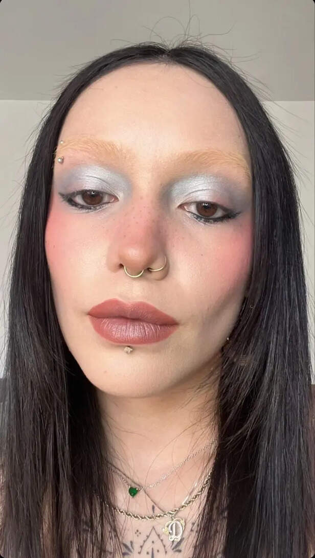 Invisible brows, maximum impact: Why faux-bleaching is 2026's coolest ...