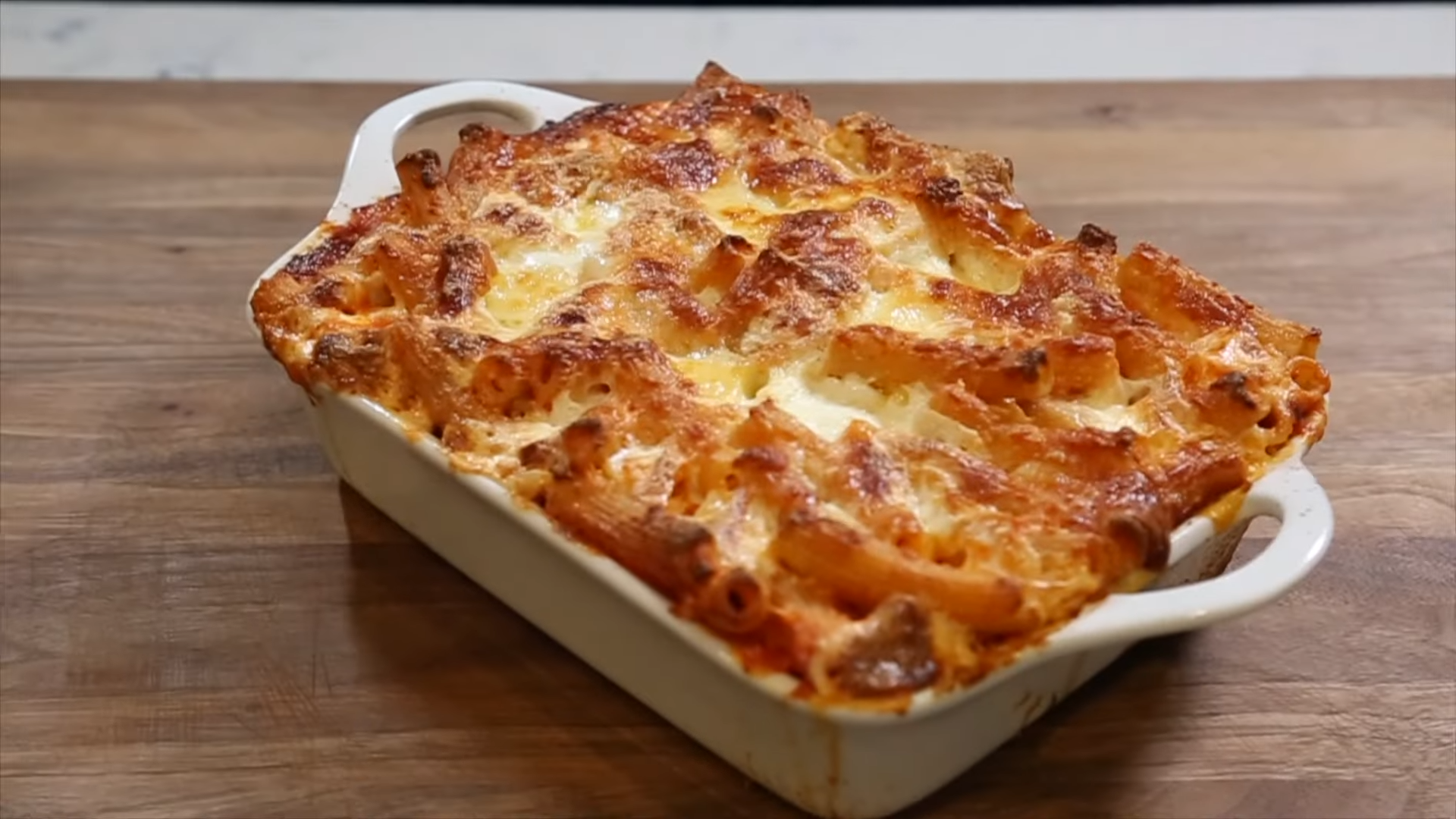How to make classic baked ziti (pasta al forno)
