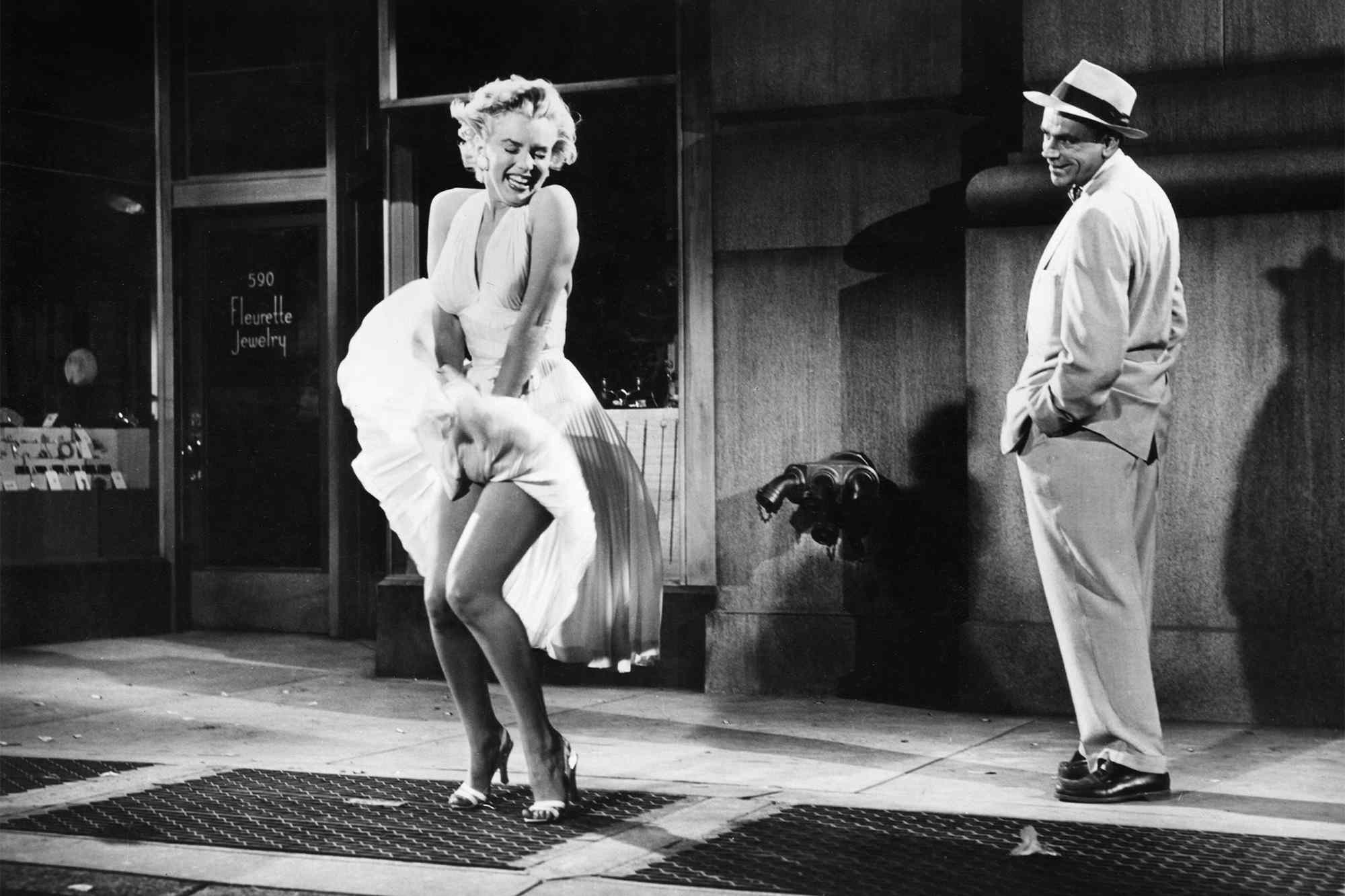 Marilyn Monroe reshoots iconic “Seven Year Itch” white dress scene in ...