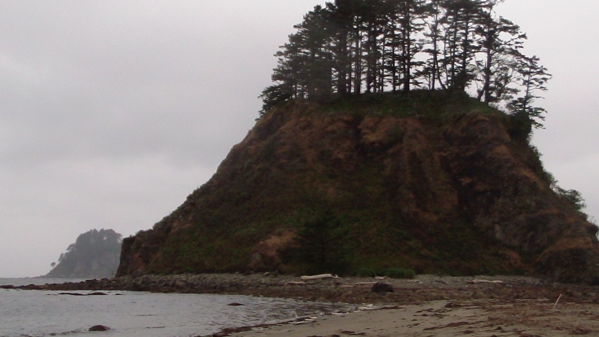 Archaeologists found ancient Makah tribe longhouses in Washington after ...