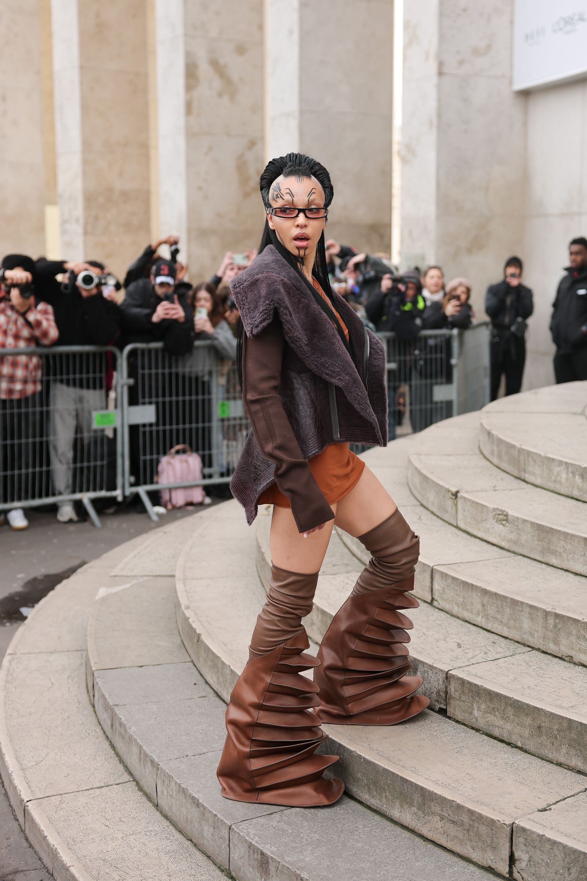 Mood board-worthy maximalist style moments by celebrities