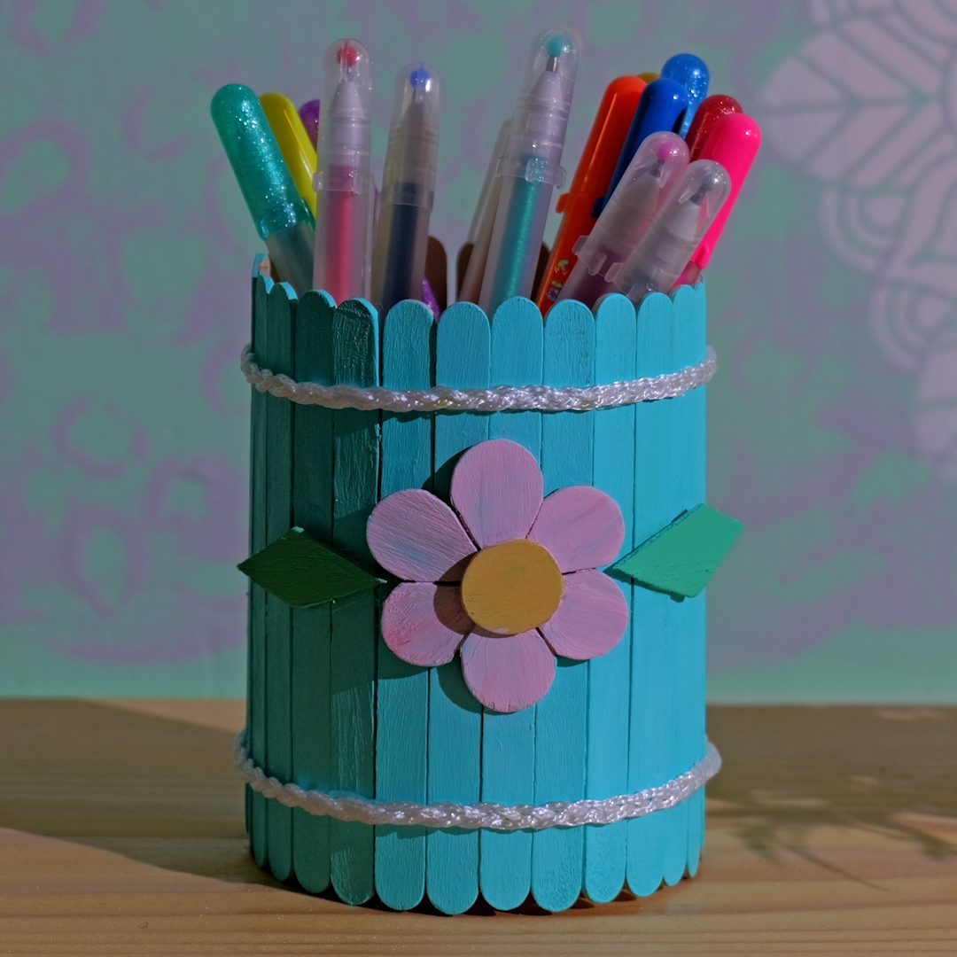 Craft your own pen holder 🌸🖊️