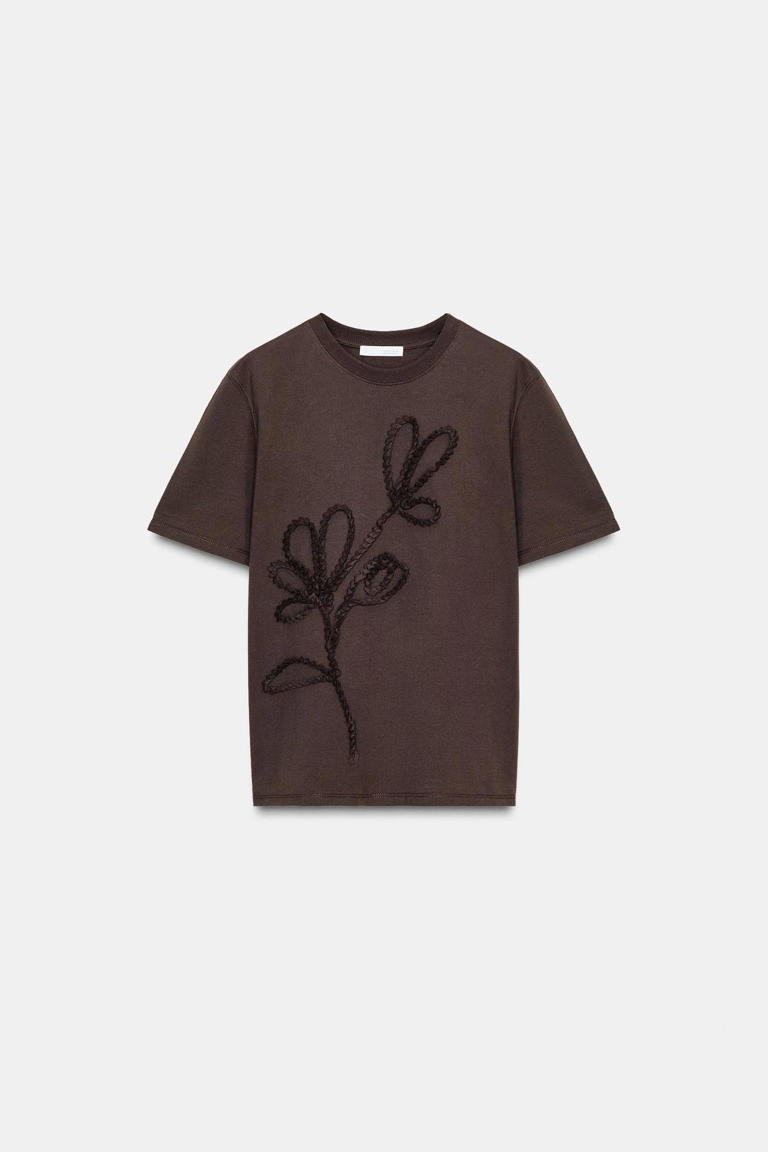 「欲しい時には完売、」と後悔する前に! 【ZARA】1枚あると頼りになる! 「おしゃれTシャツ」