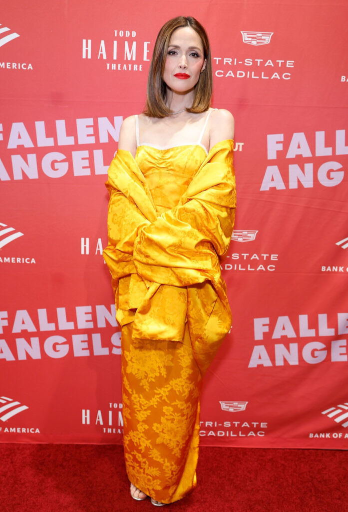 Rose Byrne wore Colleen Allen for the 'Fallen Angels' Broadway opening ...