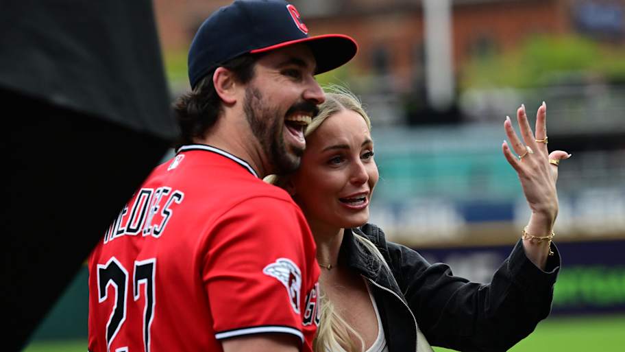 Guardians’ Austin Hedges gets biggest win of 2026 with incredible ...