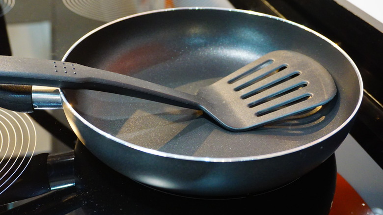 Mistakes that are ruining your non-stick pans