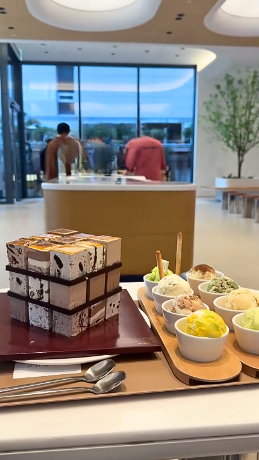 AI created ice cream flavors at Baskin-Robbins Seoul