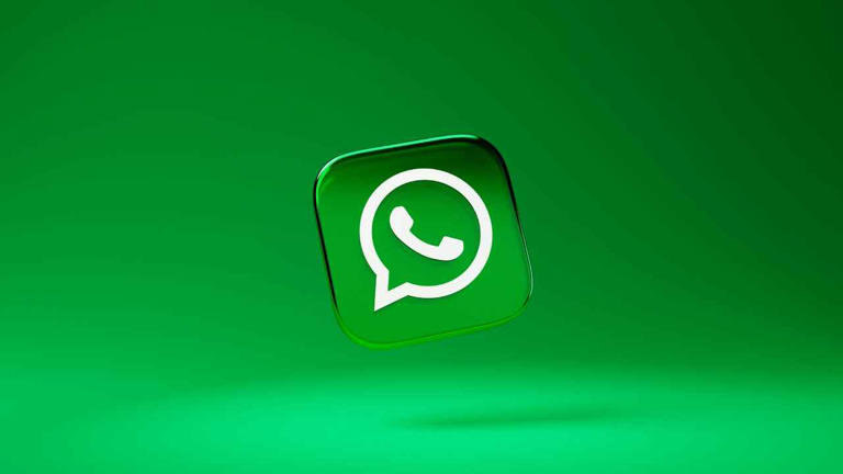 WhatsApp reportedly rolling out premium subscription for Android beta ...