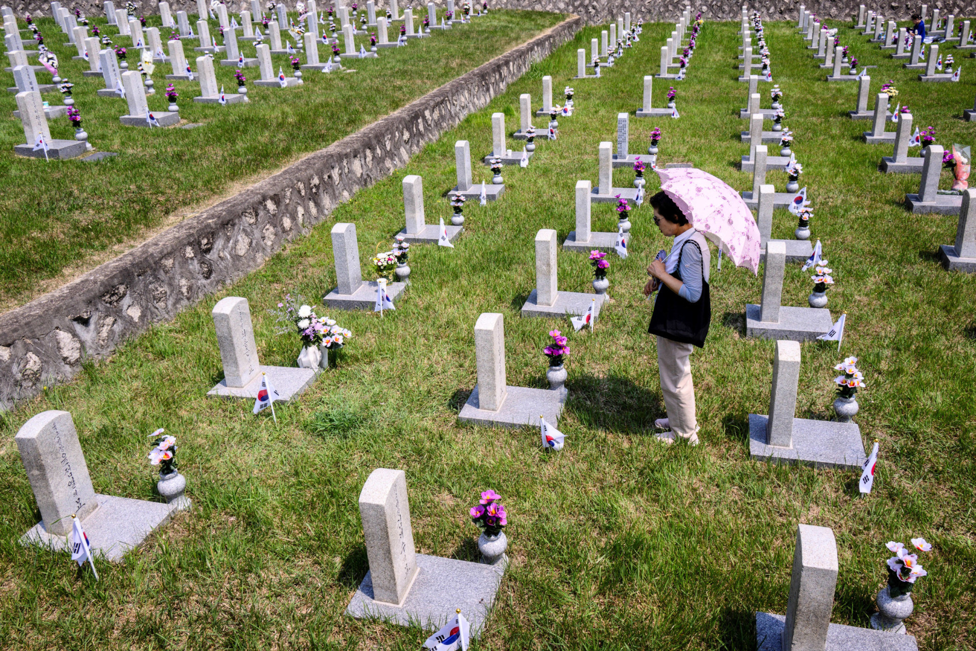 What happens to a body buried without being embalmed