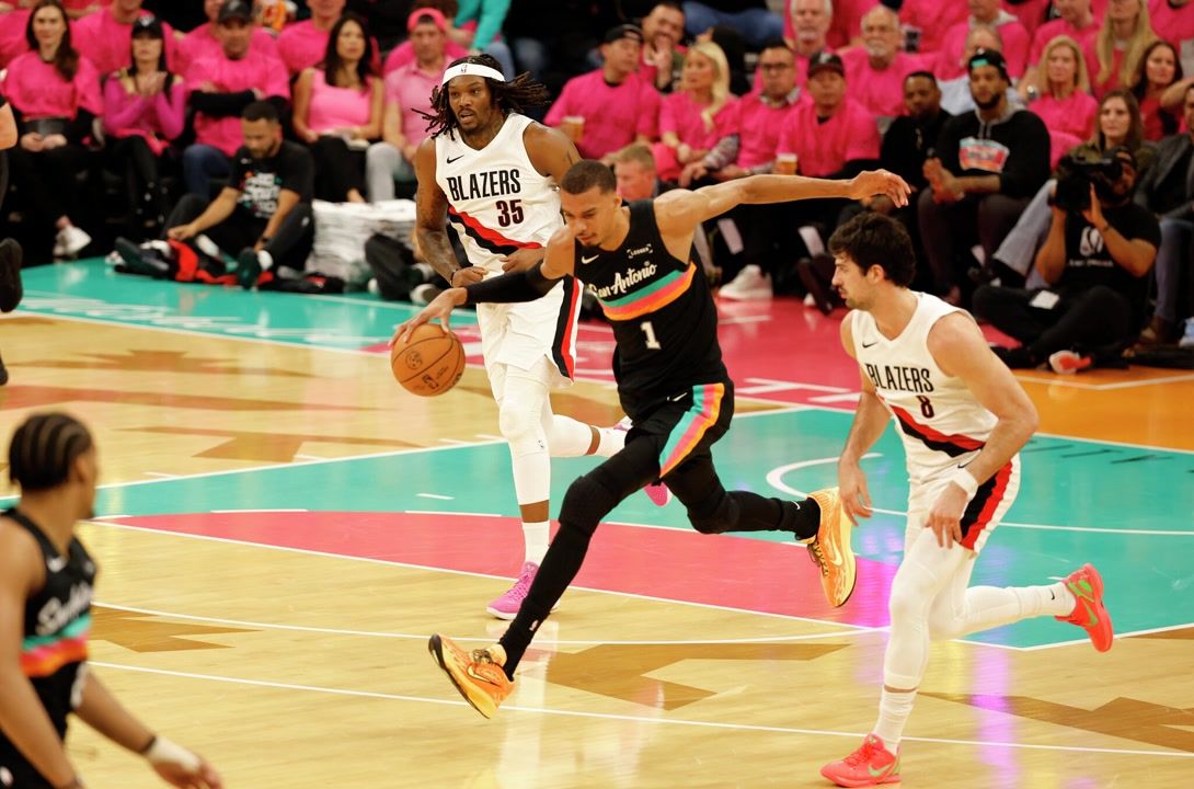 Wemby, Spurs dominate in record-breaking return to NBA playoffs
