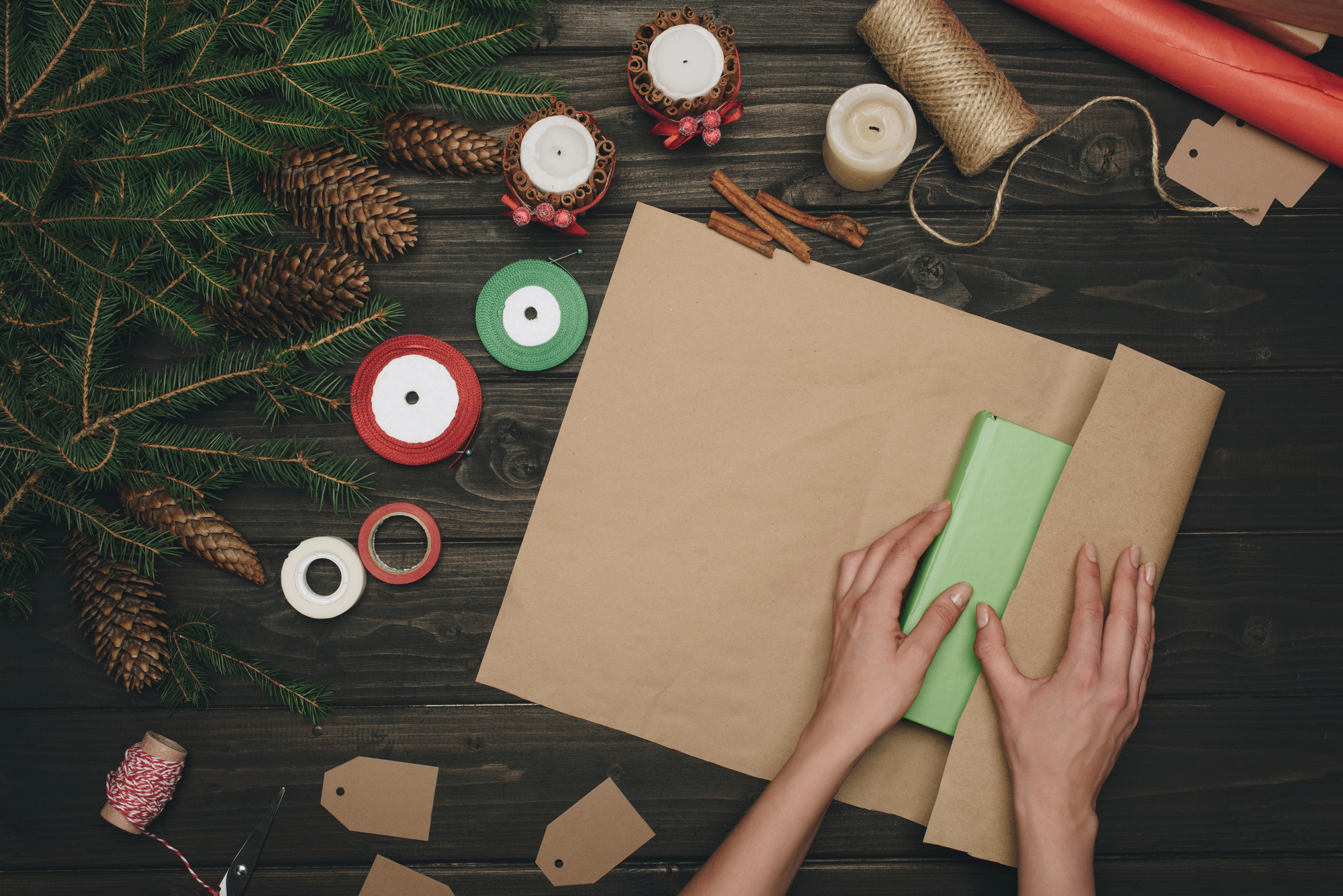 17 tricks to mastering the art of gift wrapping (even if you’re clumsy)