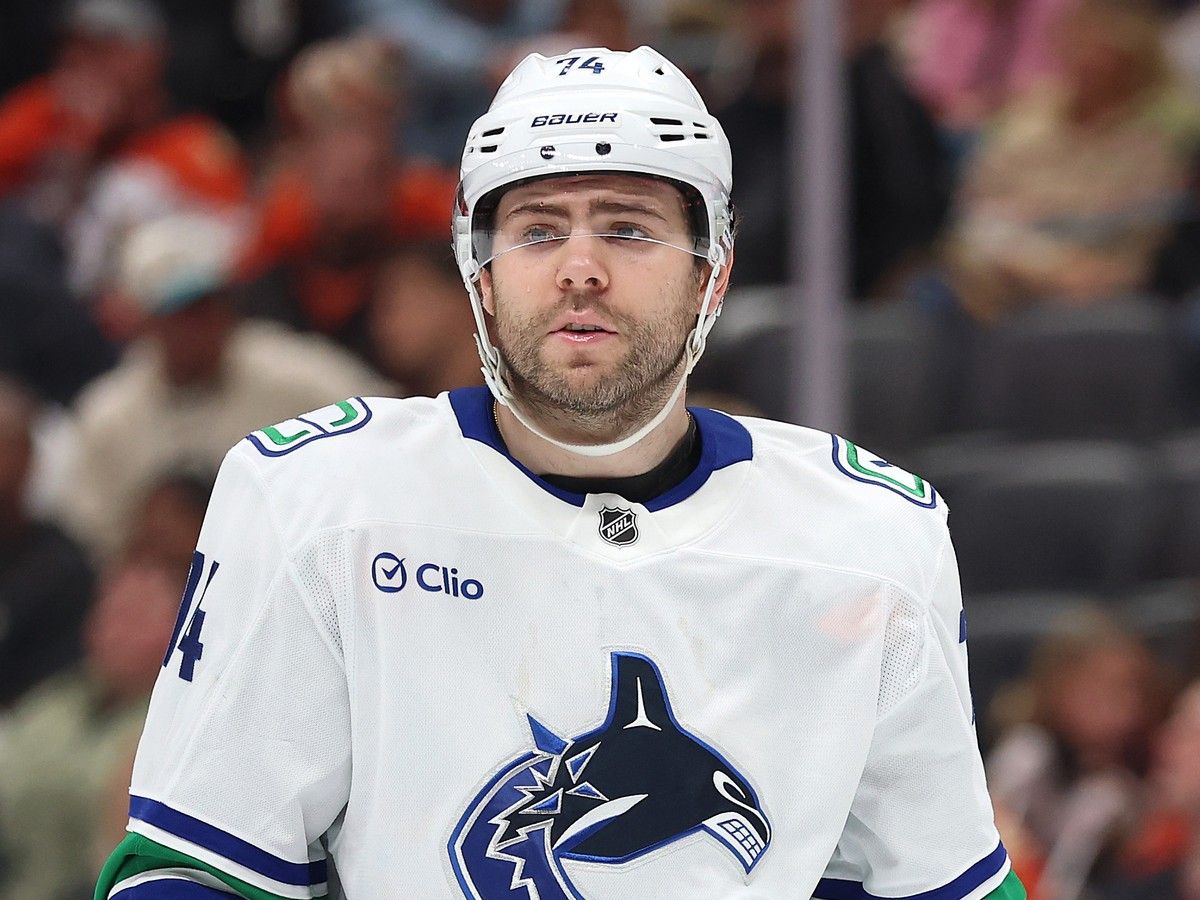 Canucks: Jake DeBrusk knows how to smooth the rough rebuild road