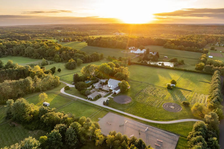 Yolanda Hadid relists ‘magic’ Pennsylvania farm for $10.9 million—after ...