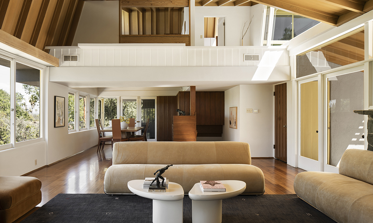 Van Dekker House in photos