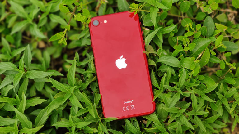 IOS 27 reportedly won't come to these four iPhone models