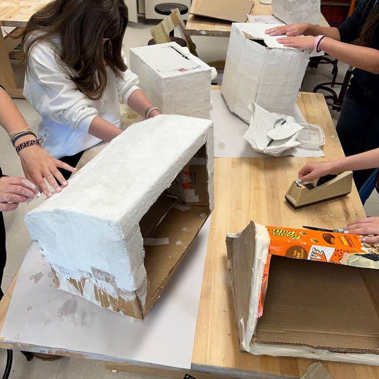 The Haan summer camp combines STEM and art for creative learning