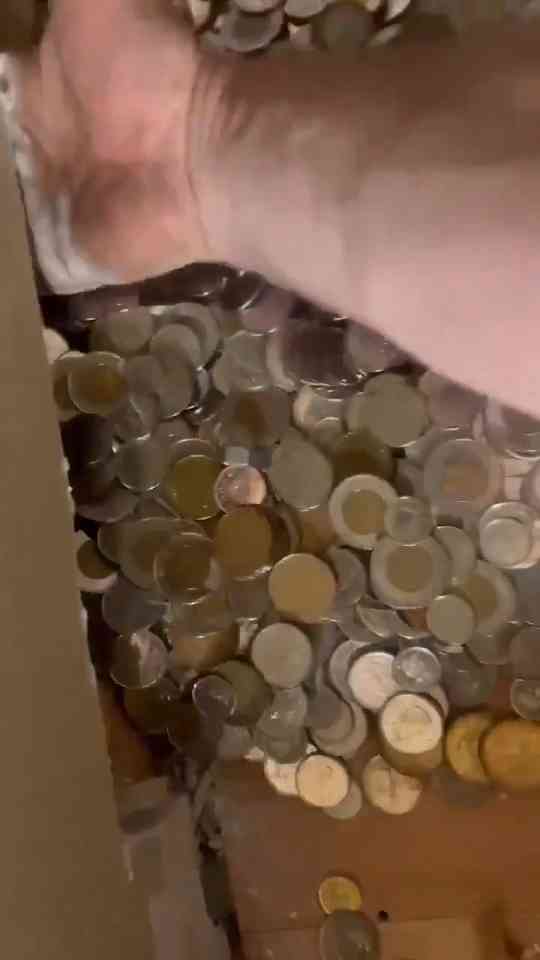 Man buys a house and starts renovations, finds a lot of money in the wall