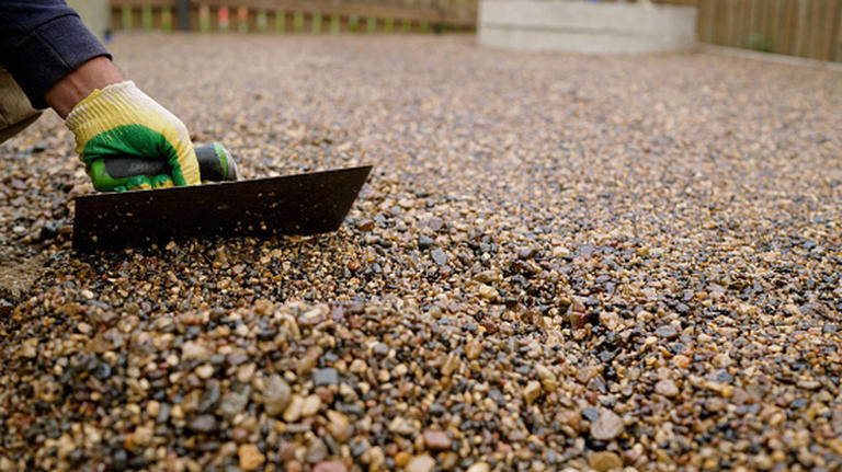 Not concrete, not gravel: The beautiful & eco-friendly driveway ...