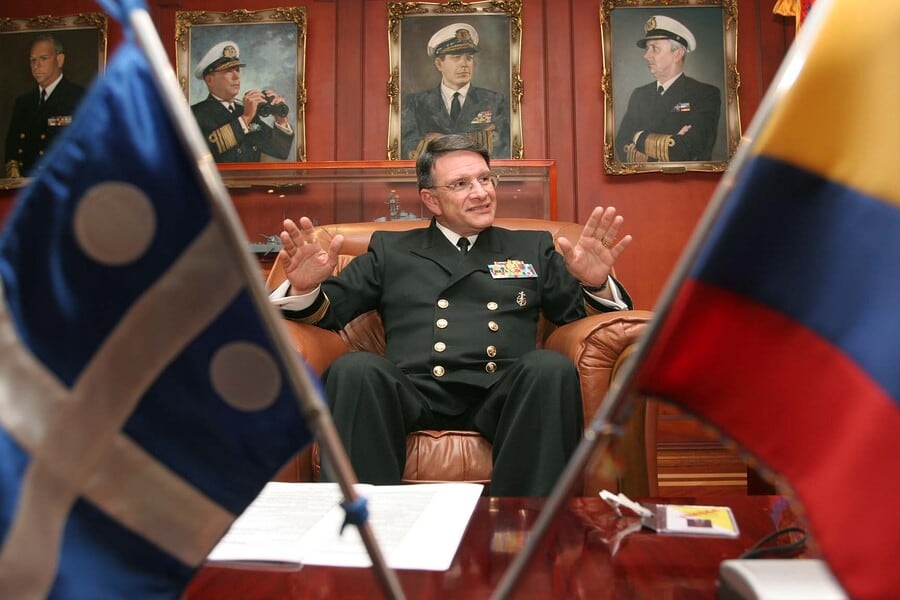 Excomandante de la Armada Nacional pide anular el proceso por el ...