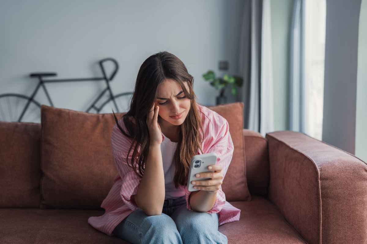 People who prefer texting to calling share this specific psychological ...