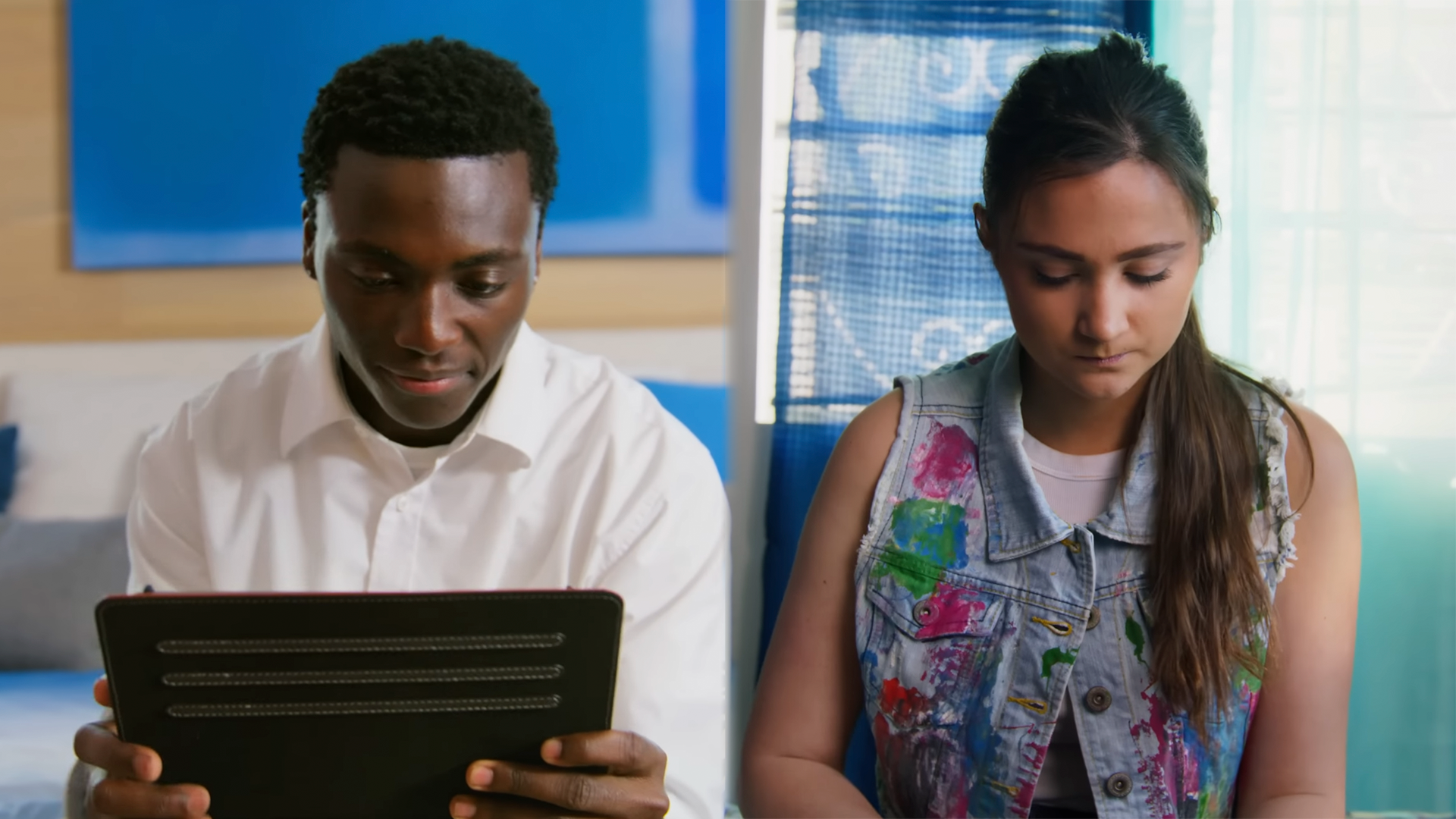 Two enemies fall in love in video game