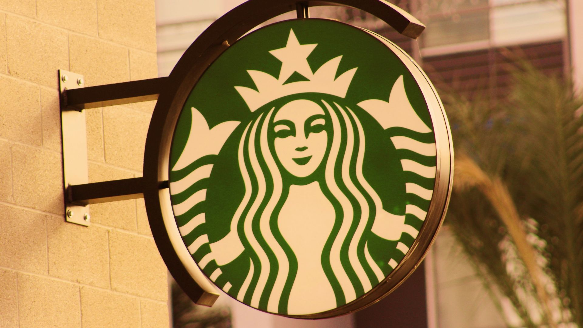 The 10 worst things to stop putting in coffee & 10 that are perfectly fine