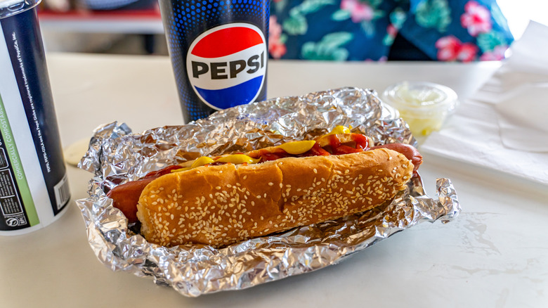 5 Costco food court items you'd only find in certain states (until they ...