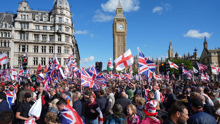 'Unprecedented' police operation planned when rival rallies held on day ...