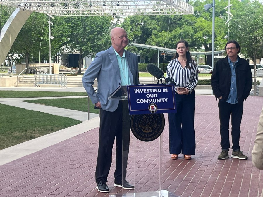EBR Mayor-President Sid Edwards visits homeless camp, Brookstown to ...