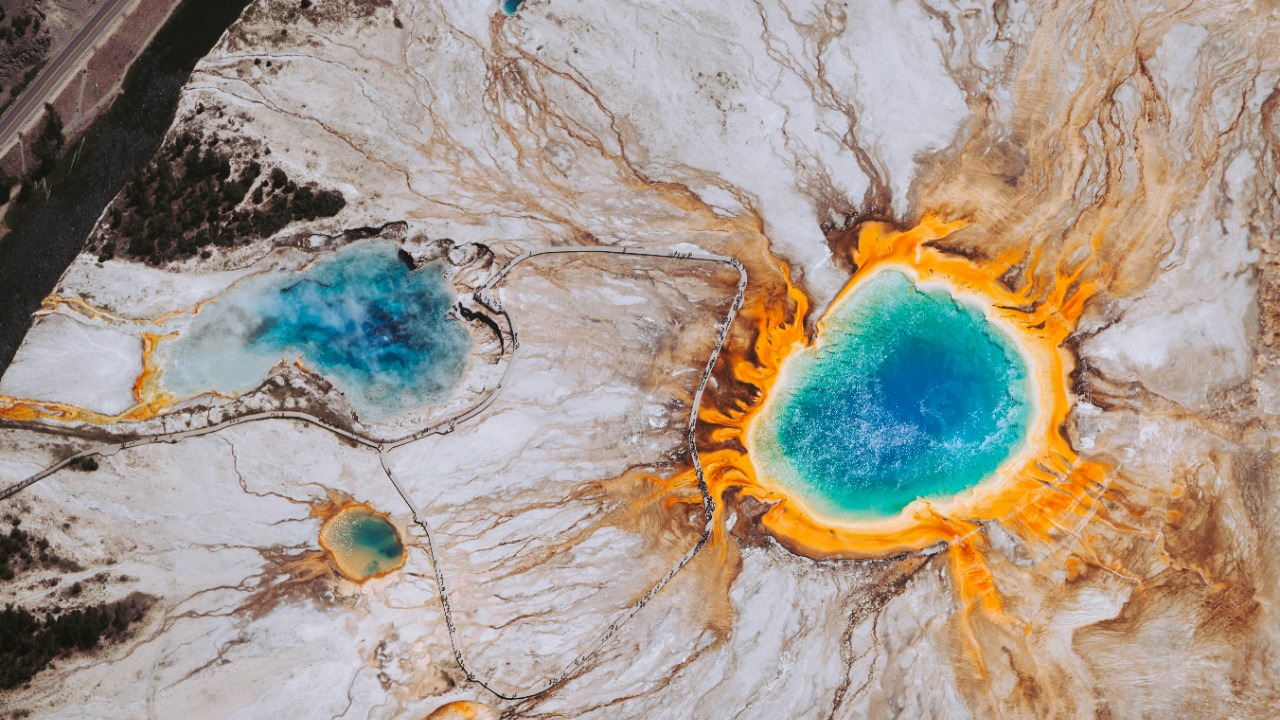 Study points to a vast hot-rock river feeding Yellowstone from below