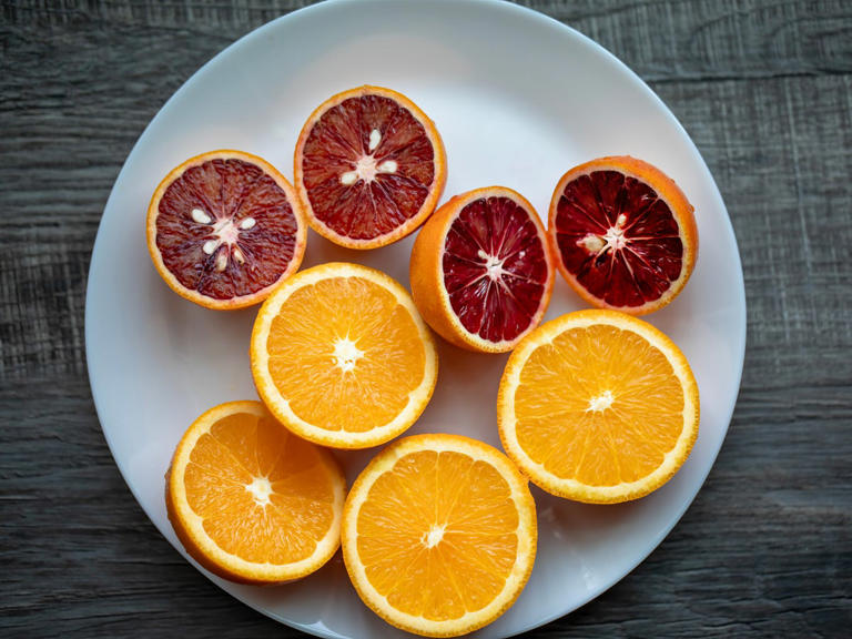 Nutritionists say this super fruit may help slow cognitive decline
