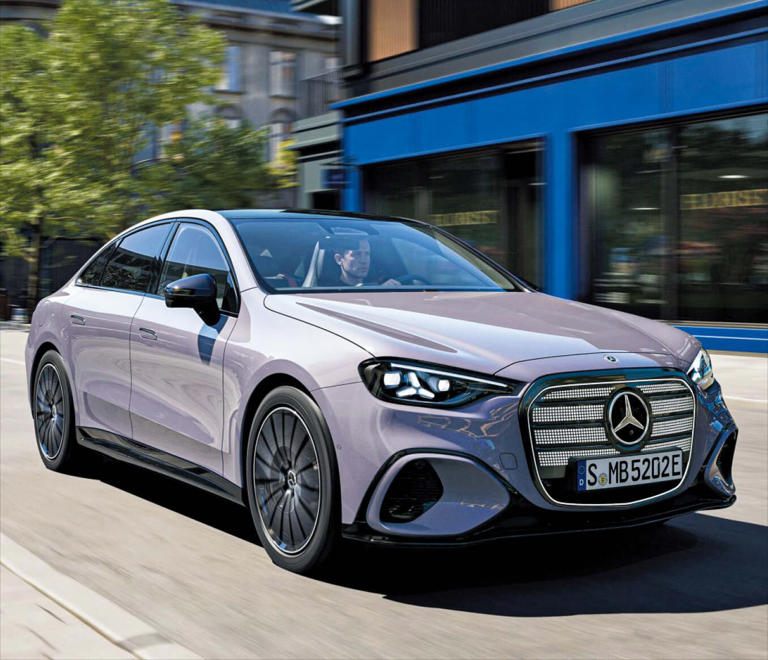 Mercedes-Benz unveils electric C-Class in Seoul's first global premiere