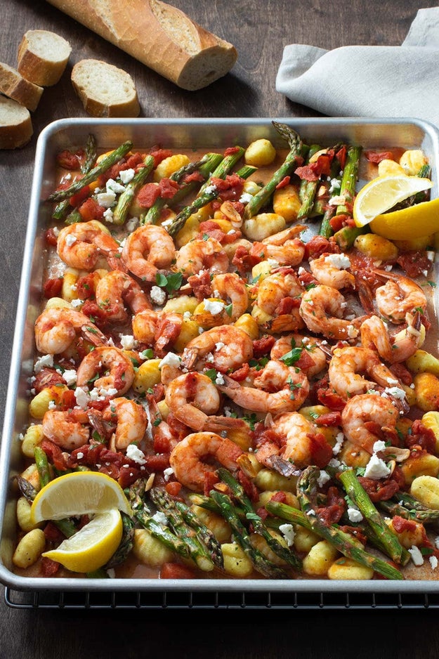 20 one-pan dinners that prove you can have a delicious meal without all ...