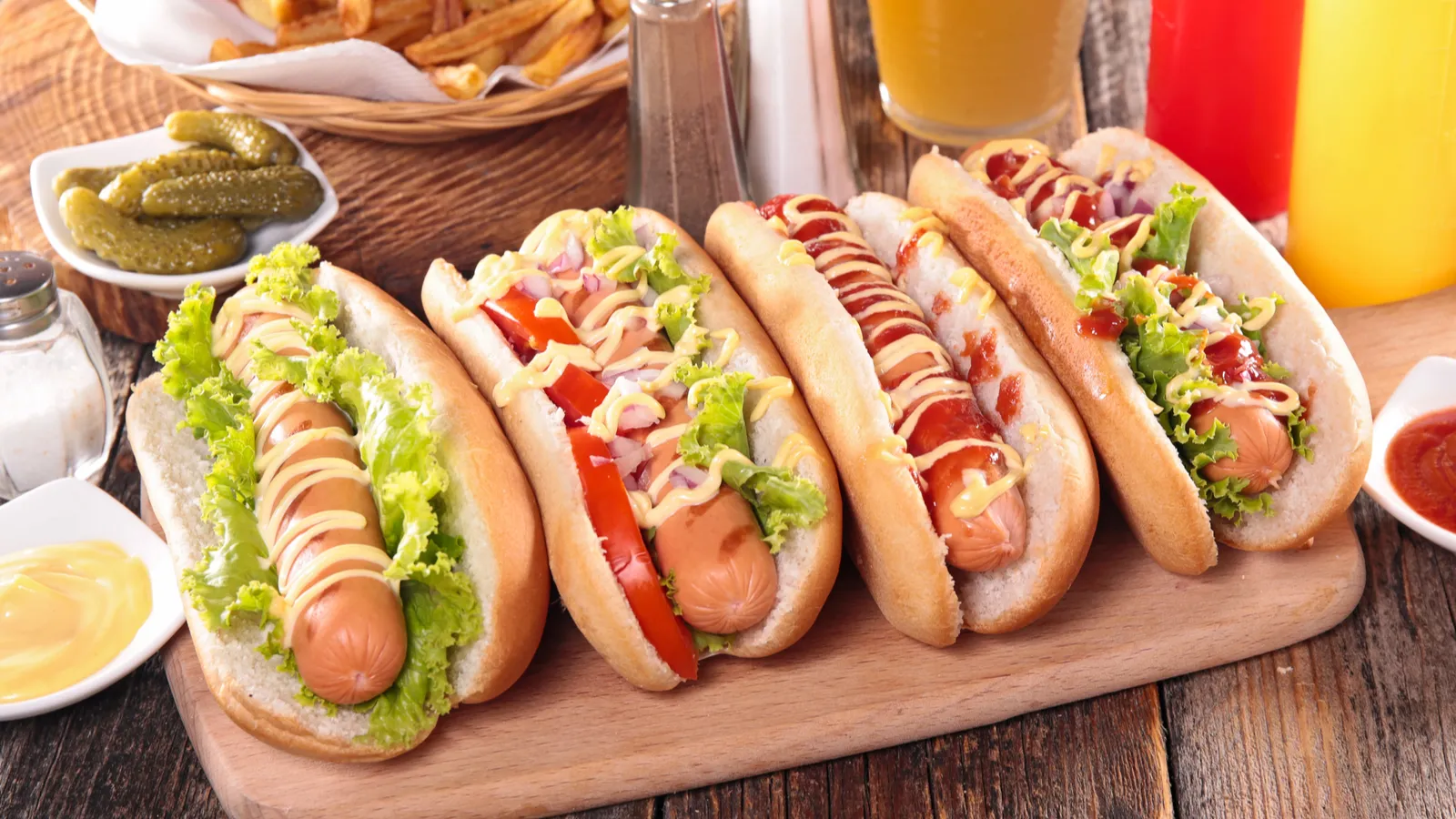 The 6 hot dog chains across America people keep coming back to year ...