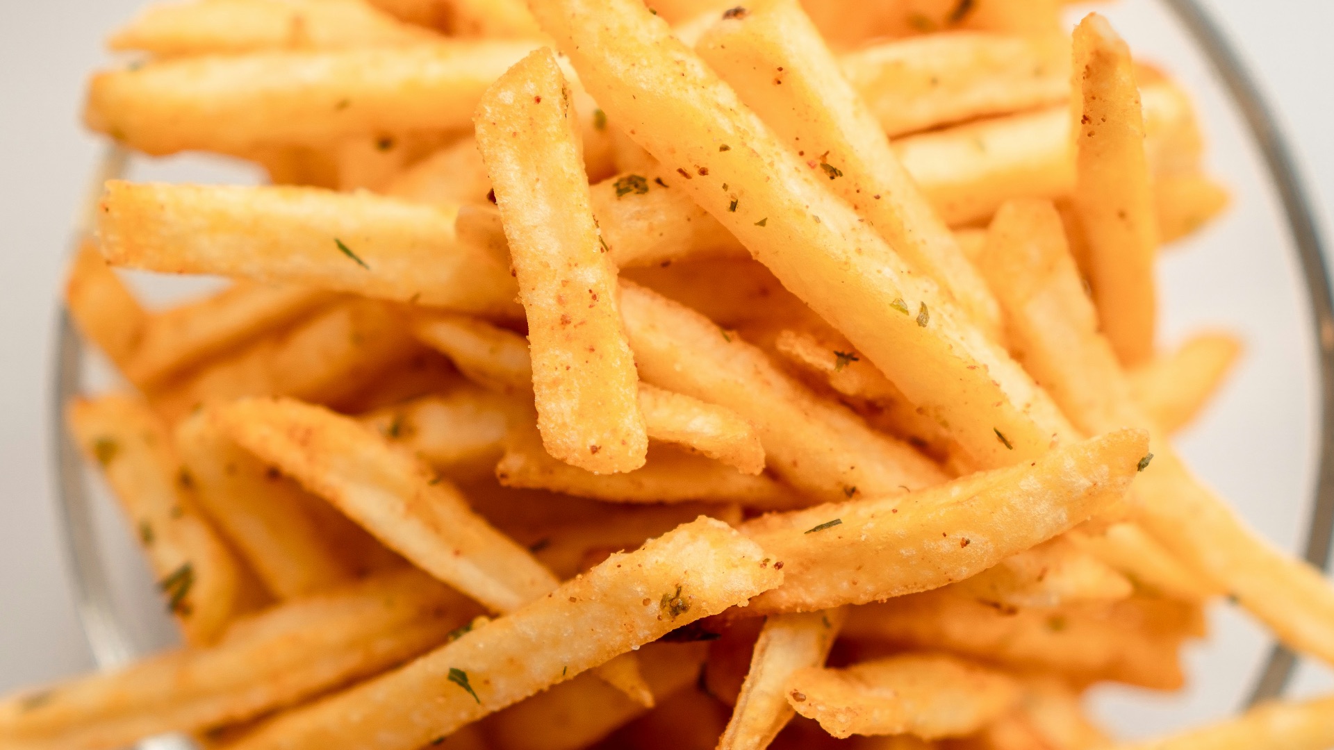 20 hardest foods to give up when dieting