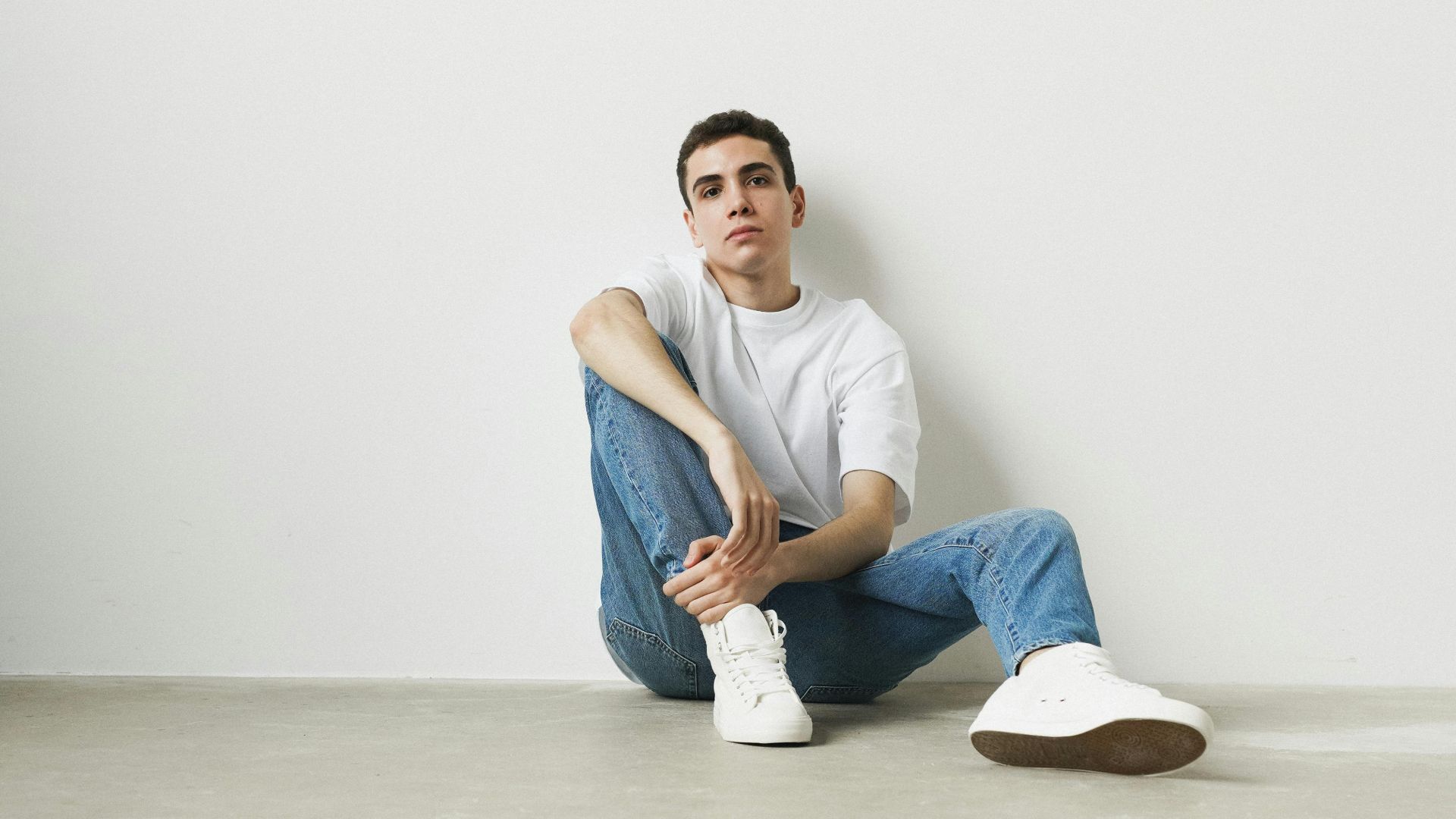 10 casual looks women love on men & 10 that make him seem immature