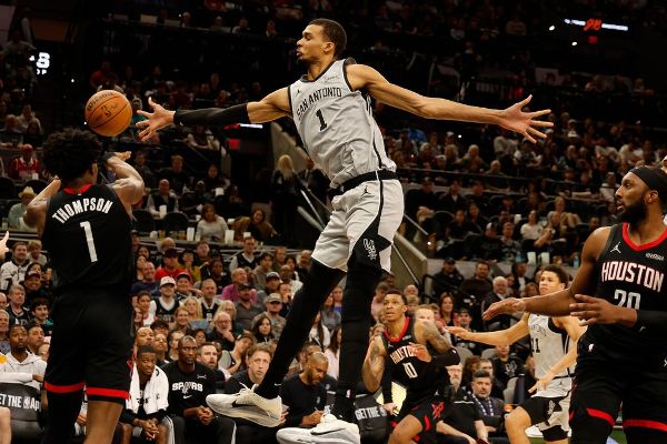 Spurs' Wembanyama lone unanimous All-Defensive First Team pick