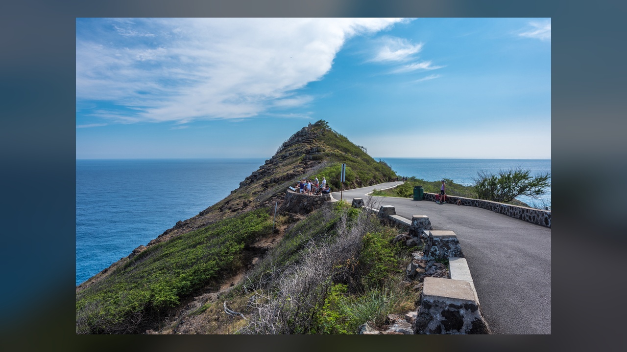 The largest lighthouse lens in the country sits at the end of an easy 2 ...