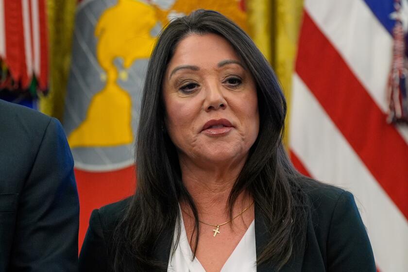 Labor Secretary Lori Chavez-DeRemer is leaving Trump's cabinet after ...