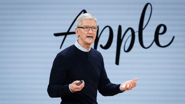 Tim Cook to step down, John Ternus named next Apple CEO