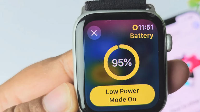 What does the yellow circle mean on your Apple Watch?