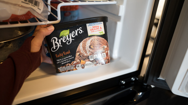 10 things you might not know about Breyers ice cream