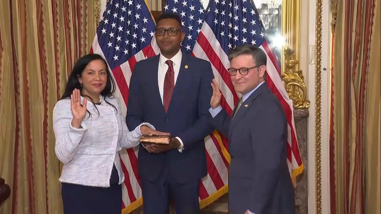 Mejía sworn in as newest US House lawmaker after special election win