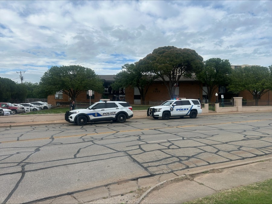 Suspect in custody after Wichita Falls apartment shooting