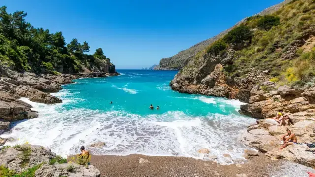8 de los mejores destinos de playa del mundo, según la BBC (uno está en ...