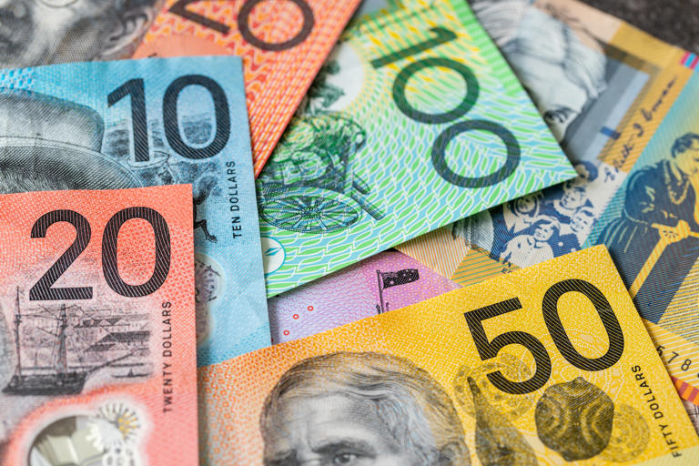 More than 16,000 Aussie jobs just opened up - no experience required