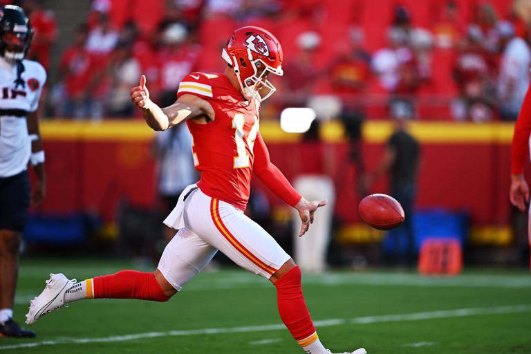 Kansas City Chiefs will bring back punter Matt Araiza for 2026 season